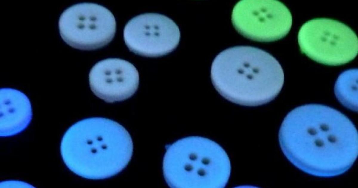 Fluorescentna boja